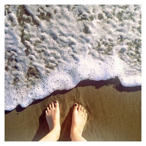 Lulu Antariksa Feet