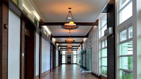 La Piazza Hotel And Convention Center In Legazpi City Albay