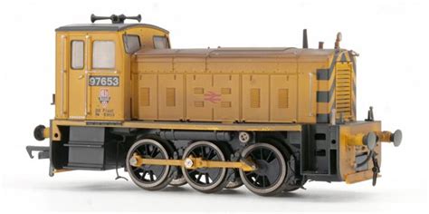 Heljan Delivers All New ‘oo Gauge Ruston 165de