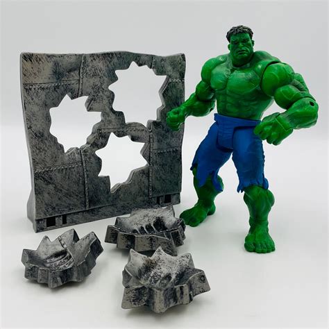 Hulk The Motion Picture Punching Hulk Loose 6” Action Figure 2003 To