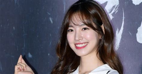 Ten Photo 진세연 하트 받으세요~