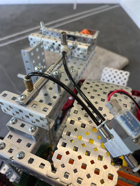 How To Keep Pneumatics Extended From The Start VEXcode V5 Tech