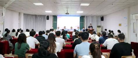漯河医专三附院团委召开换届选举大会工作青年青春