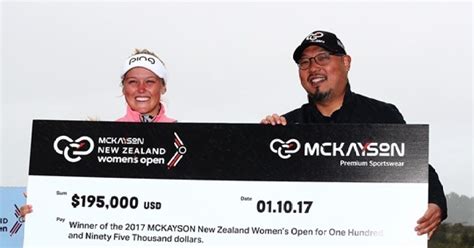 브룩 헨더슨 우승상금 약 2억2천만원이 내품에~ 포토엔