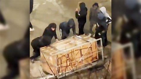 Segunda Noche De Disturbios En Salt Tras El Desalojo De Una Casa Okupa