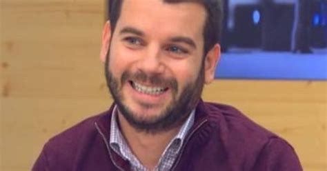 Иван Христов направо обра точките на плажа по бански Снимка За Жената