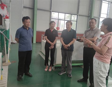 动物科技学院王建伟等深入企业调研智慧牧业设备生产情况 河南牧业经济学院