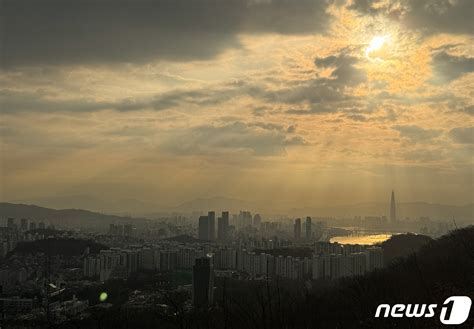 빛 내리는 서울 뉴스1