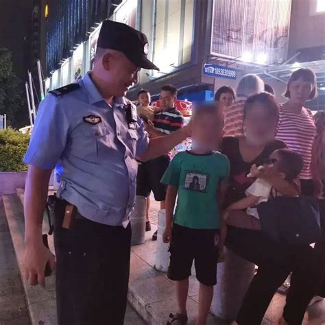 暖心！巡逻民警助群众找到走失小孩获锦旗男孩市公安局孩子