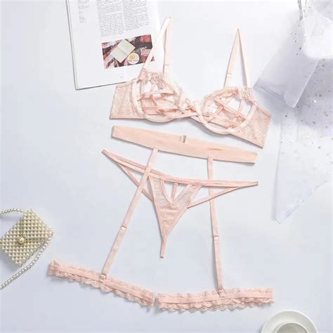 2023 Hot Sale Lace Sexy Lingerie Women Hollow Out Sexy Three Piece