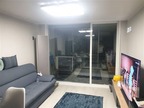 셀프인테리어 거실 커튼 설치하기 커튼봉을 이용한 커튼설치방법 네이버 블로그