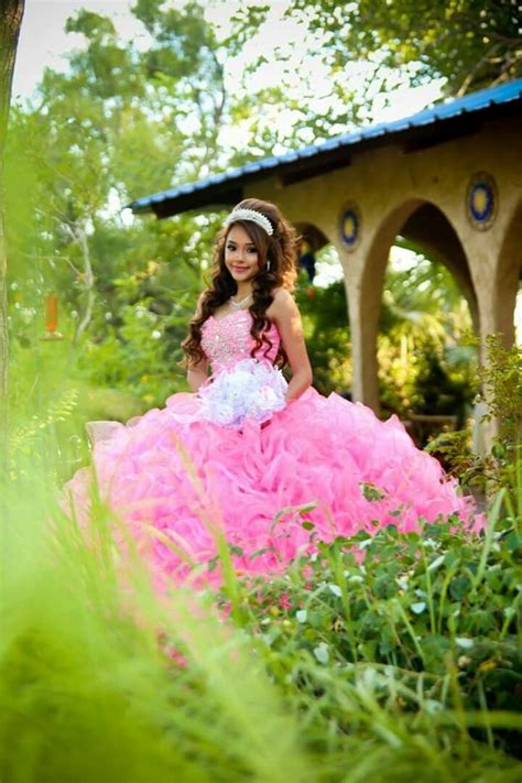 「quinceanera Pictures」おしゃれまとめの人気アイデア｜pinterest｜daniella T