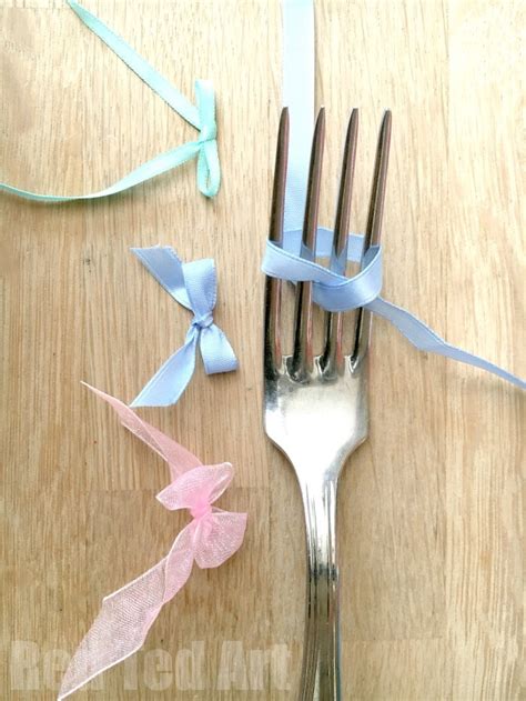 How To Make A Bow With A Fork Red Ted Art