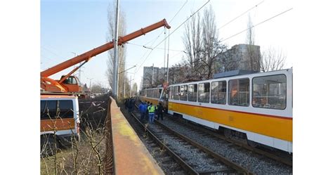 Продължава разследването на верижната трамвайна катастрофа в София