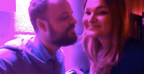 These People Filmed Their First Tinder Date And They Are All Of Us — Video