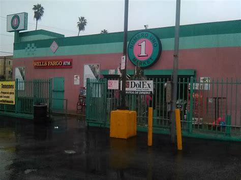 Grocery Store Numero Uno Market Reviews And Photos 9127 S Figueroa
