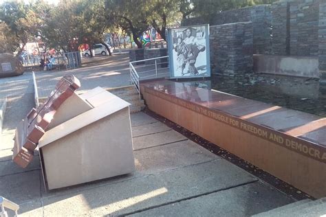 Thabelo Thathani Sandton South Africa Address Phone Number