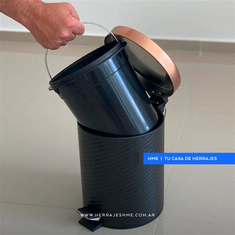 Cesto De Residuos De Pedal Redondo Negro Y Cobre 5 Lts Dyp