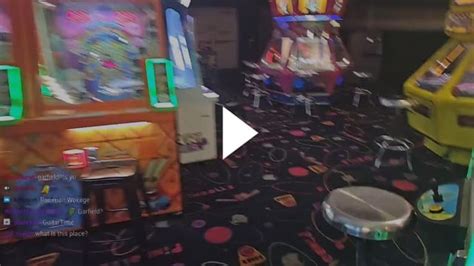 Peachjars Chased By Crazy Stalker Fan In Arcade Rlivestreamfail