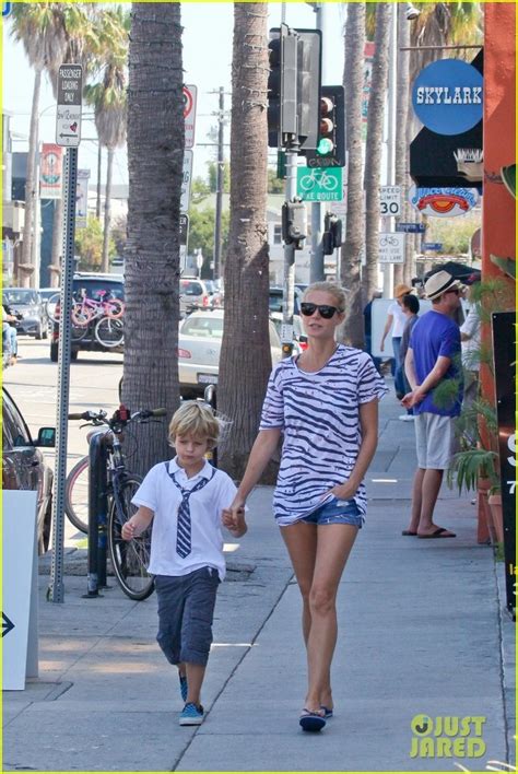 엄마 닮았나 기네스 팰트로 아들과 해외 연예가 소식 네모판