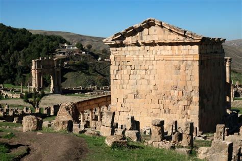 Безплатна снимка пътуване камък туризъм жъна сграда разруха кула стар паметник