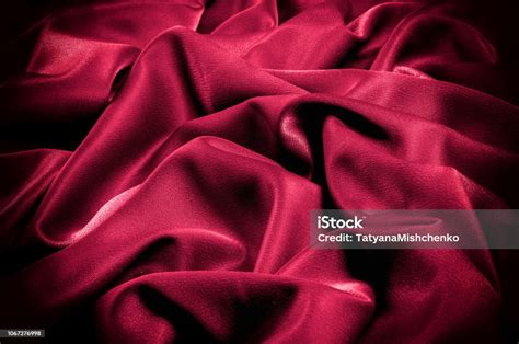텍스처 배경입니다 템플릿입니다 실크 직물은 다채로운이 명부 작성은 절묘 한 하 고 아름 다운 빨간색으로 Dupioni 실크 직물을 혼합 크 레이프 드 Chine 돌 세척