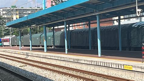 화물열차 뒤에 무궁화호 객차feat 객차 출입문 열림 상태 Youtube