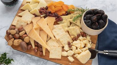 28 Harmful Foods To Avoid For Healthy Cholesterol Levels