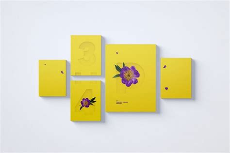 Stylish Canvas Mockup PSD Templates Mockuptree