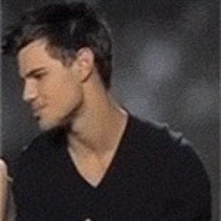 Taylor Lautner Nude Photos Naked Sex Videos