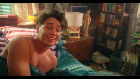 AusCAPS Antonio Cipriano Shirtless In Pretty Babe Liars Summer Babe Chapter