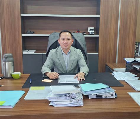 ព្រះមហាក្សត្រ ចេញព្រះរាជក្រឹត្សត្រាស់បង្គាប់ផ្តល់គោរមងារ «អ្នកឧកញ៉ា ដល់អ្នកជំនួញ ២ រូបទៀត