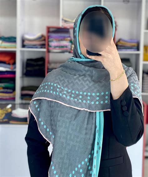 تا حالا روسری خال خالی به این قشنگی دیده بودی؟ مدل های خفن ۱۴۰۲ ماگرتا