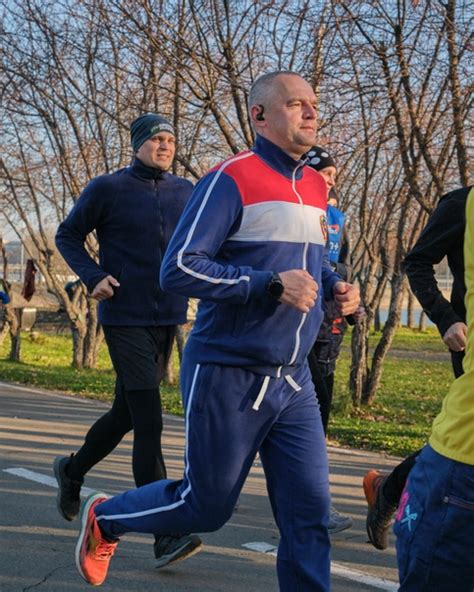 Если вы никогда не занимались спортом приходите на утренние пробежки Иркутск Суббота остров