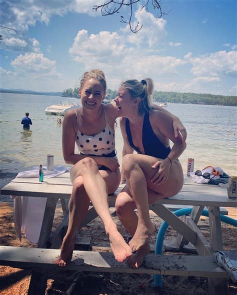 Jacqui Heinrichs Feet