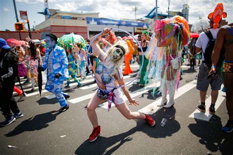 Mermaid Parade Returns To New York As Summer 2019 Kicks Off Photos