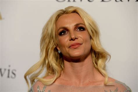 Britney Spears Shares Another Nude Photo Amid Sons Pleas To Stop