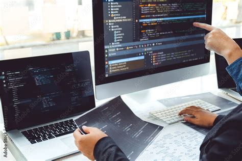 Developing Programmer Team Development Website Design And Coding