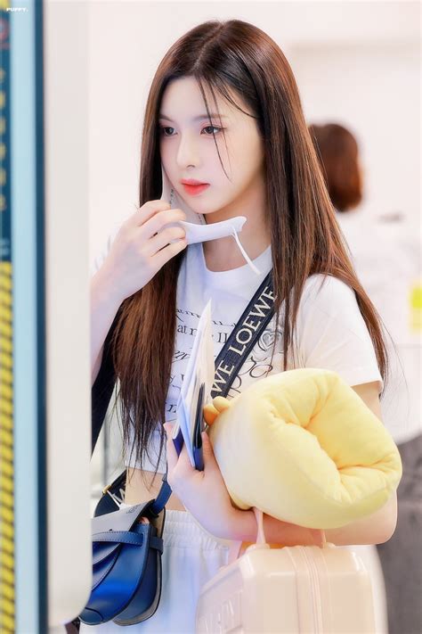 220820 Nmixx Bae Kpopping