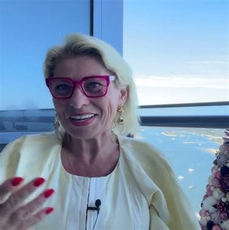 ПЪЛНАТА астропрогноза за 2024 г от Анджела Пърл За Жената