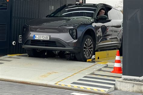 Nio Is Growing Up Testing The Nio El6