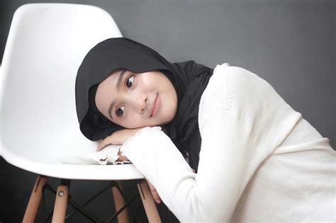 Gadis Telanjang Warna Hijab Photos Download The Best Free Gadis