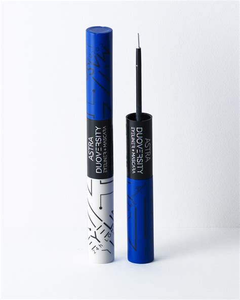 Eyeliner Per Uno Sguardo Sensuale E Profondo Astra Make Up