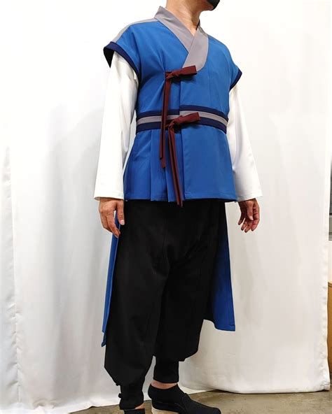 Guiroe 기로에 타악연주자들을 위한 사물놀이 기성복