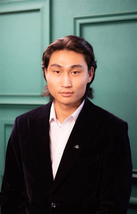 Уран бүтээлчид