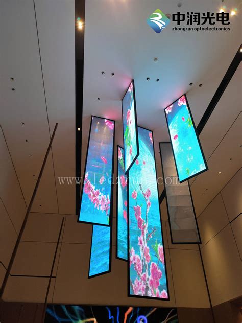 Led贴膜屏案例，中润光电led贴膜屏案例，房地产案例！项目