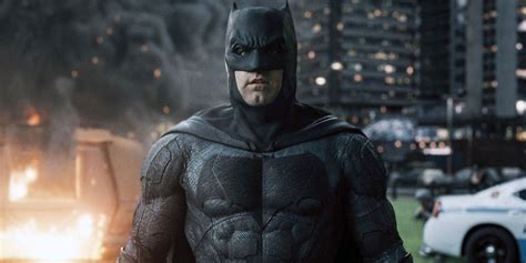 Ben Afflecks Batman Suit Is Still The Best Live Action Version