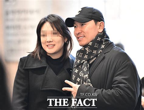 라이머 정용진 배우자 한지희 독주회 참석해 응원 Tf포착