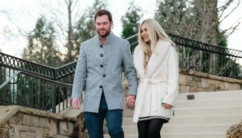 Grayson Murray Girlfriend Turned Fiancee Christiana Engaged In December Players Bio