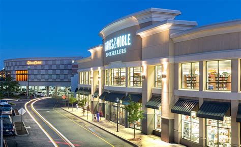 About Menlo Park Mall® Including Our Address Phone Numbers